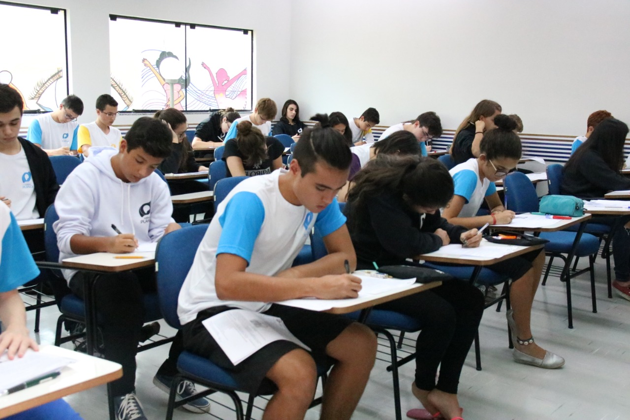 É possível prova sem fiscal? - Colégio Planck