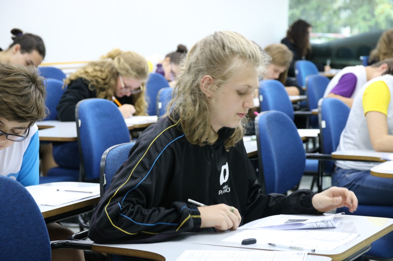 É possível prova sem fiscal? - Colégio Planck