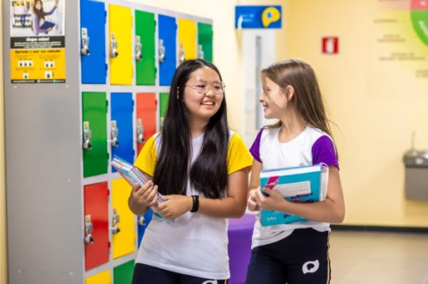 O que caracteriza a educação tradicional? - Colégio Planck